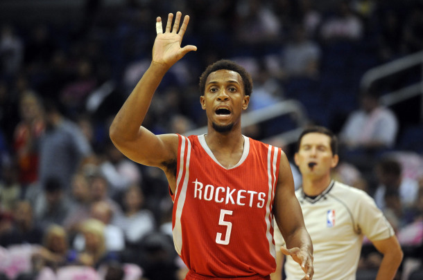 Thunder Reach Out To Ish Smith | Hoops Rumors