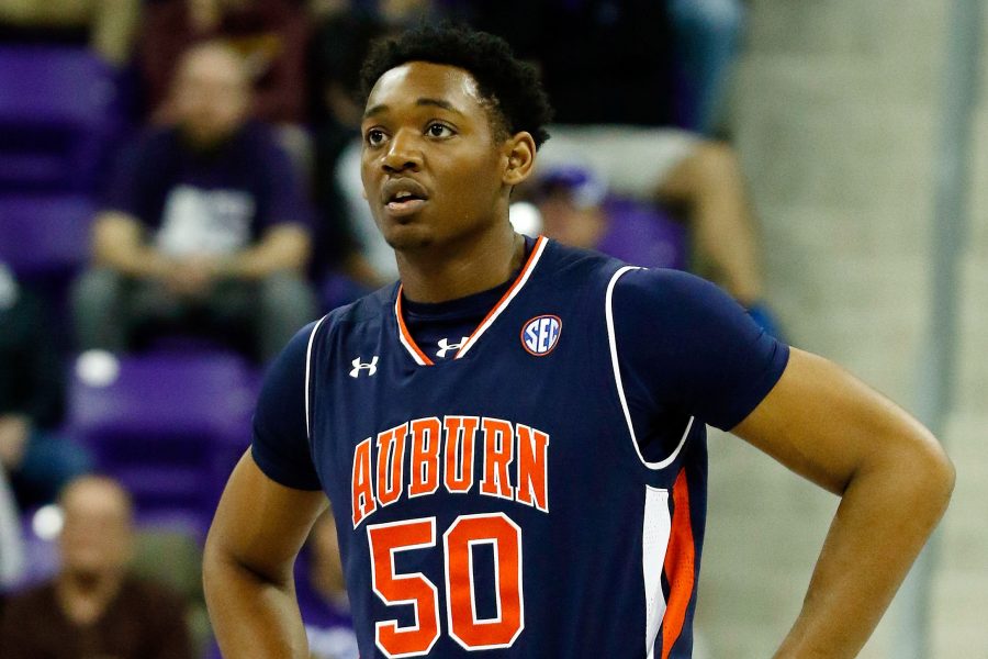 Austin Wiley Returning To Auburn | Hoops Rumors