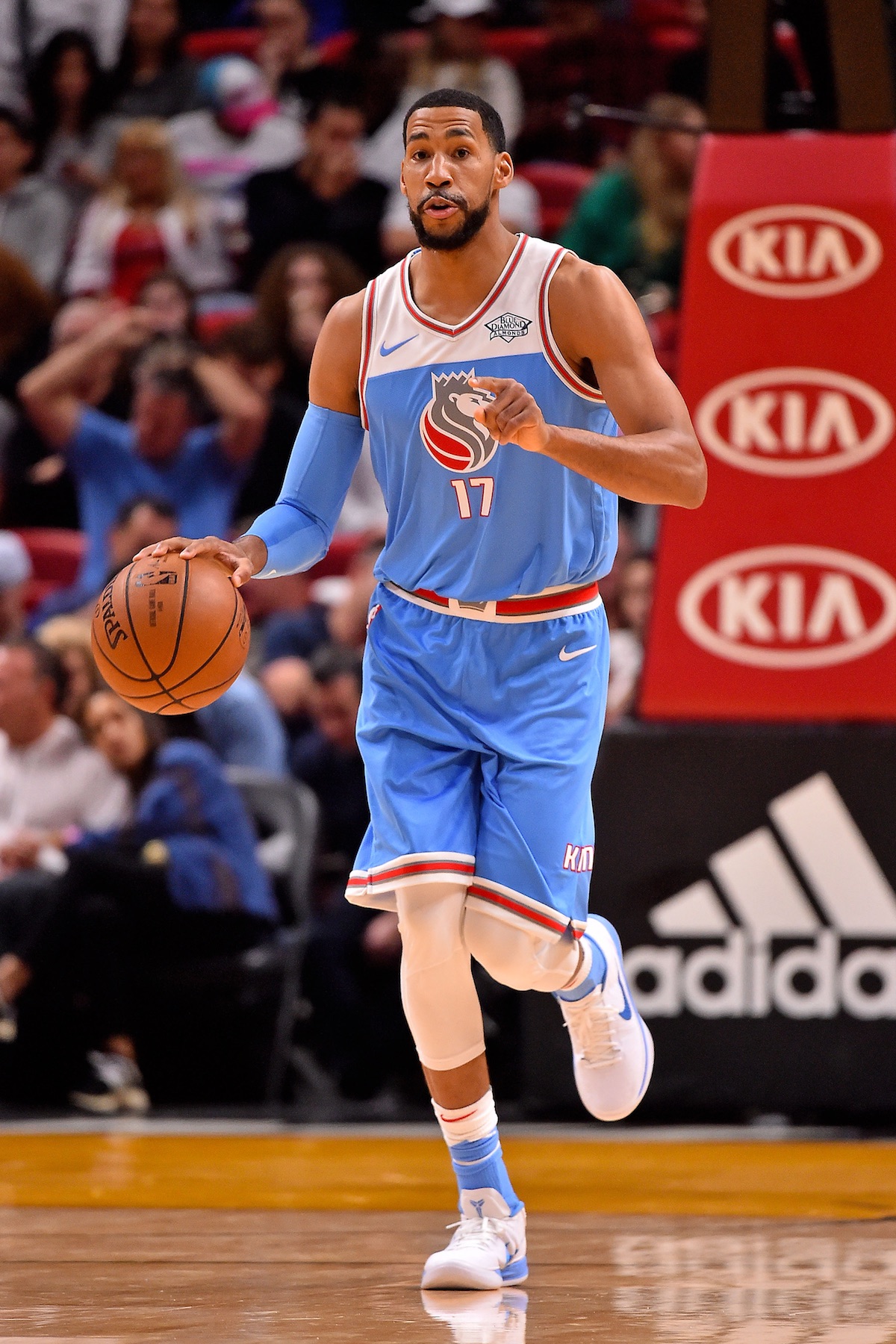 Kings Trade Garrett Temple To Grizzlies | Hoops Rumors