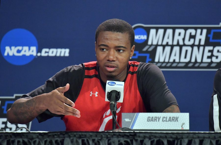 Rockets, Gary Clark Agree To Two-Way Contract | Hoops Rumors