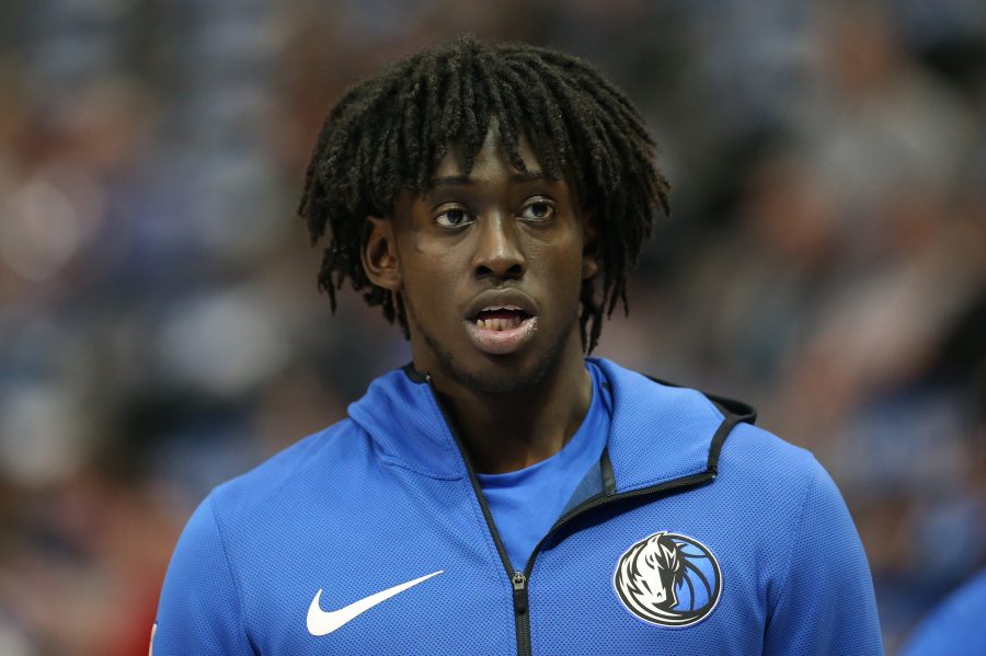 Clippers Acquire Johnathan Motley From Mavs | Hoops Rumors
