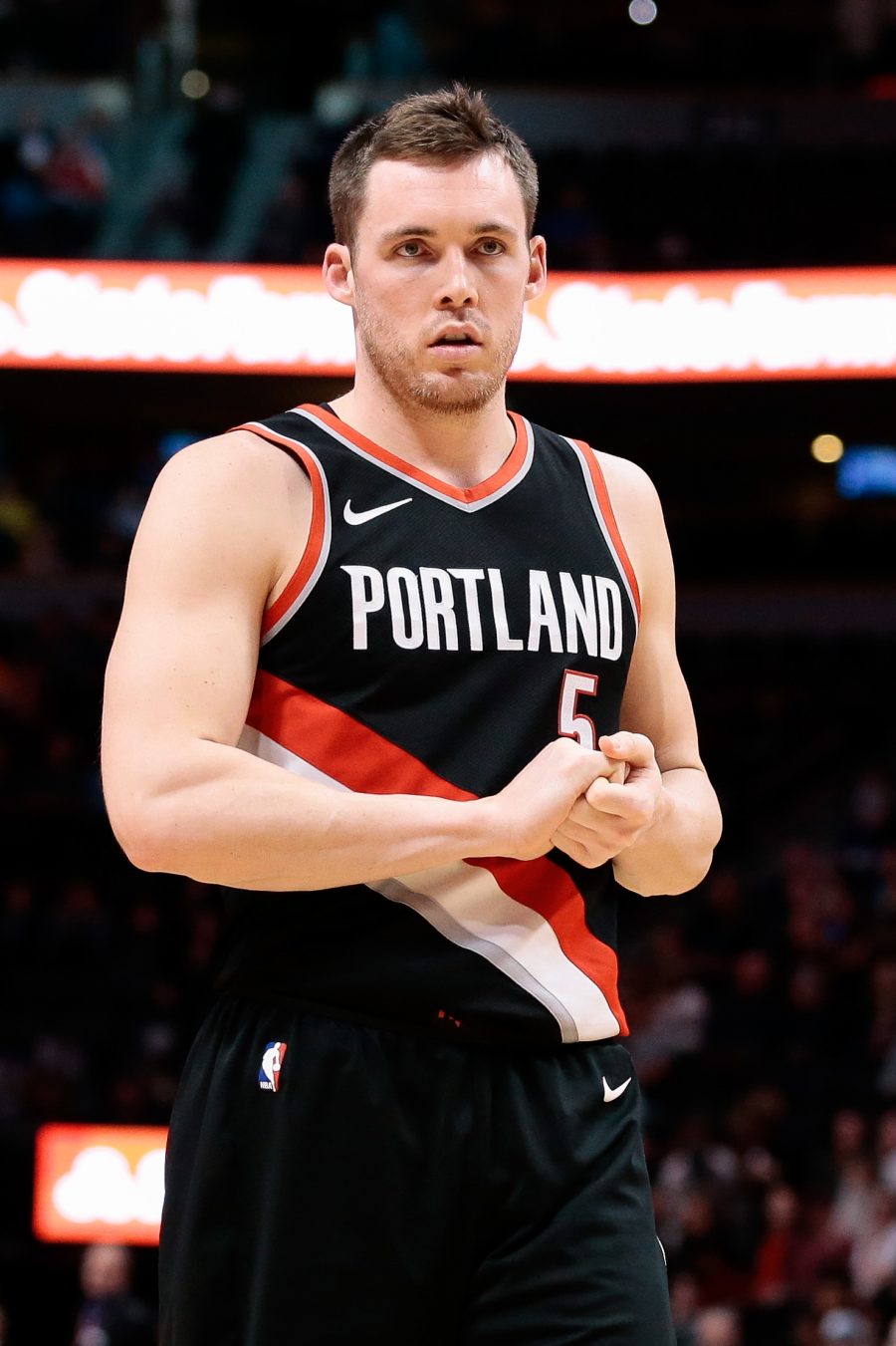 Bucks Sign Pat Connaughton | Hoops Rumors