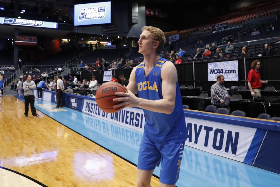 Nuggets Sign Thomas Welsh To Two-Way Deal | Hoops Rumors