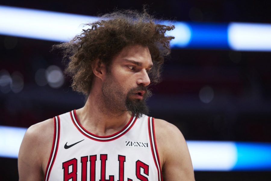 Bulls, Robin Lopez Expected To Engage In Buyout Talks | Hoops Rumors