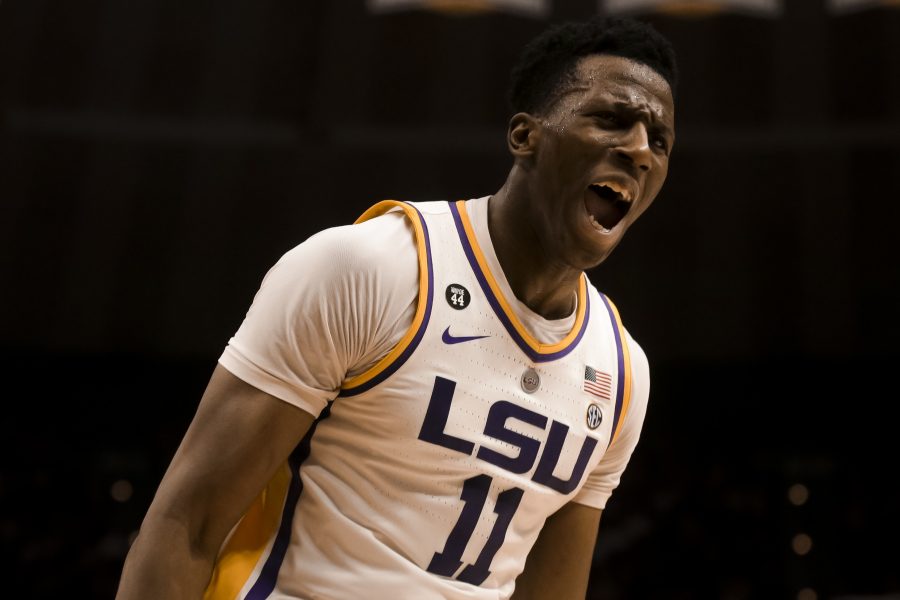 Pelicans Sign Kavell Bigby-Williams | Hoops Rumors