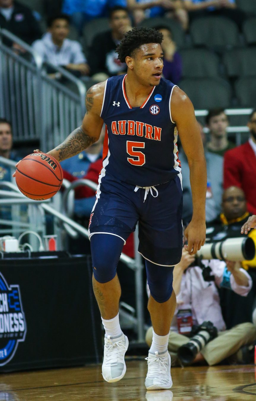 Magic's Chuma Okeke Won't Sign Rookie Deal Until 2020 | Hoops Rumors