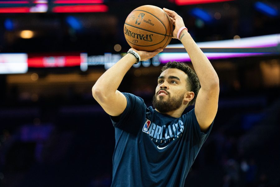 Tyus Jones To Miss Some Seeding Games With Knee Soreness | Hoops Rumors