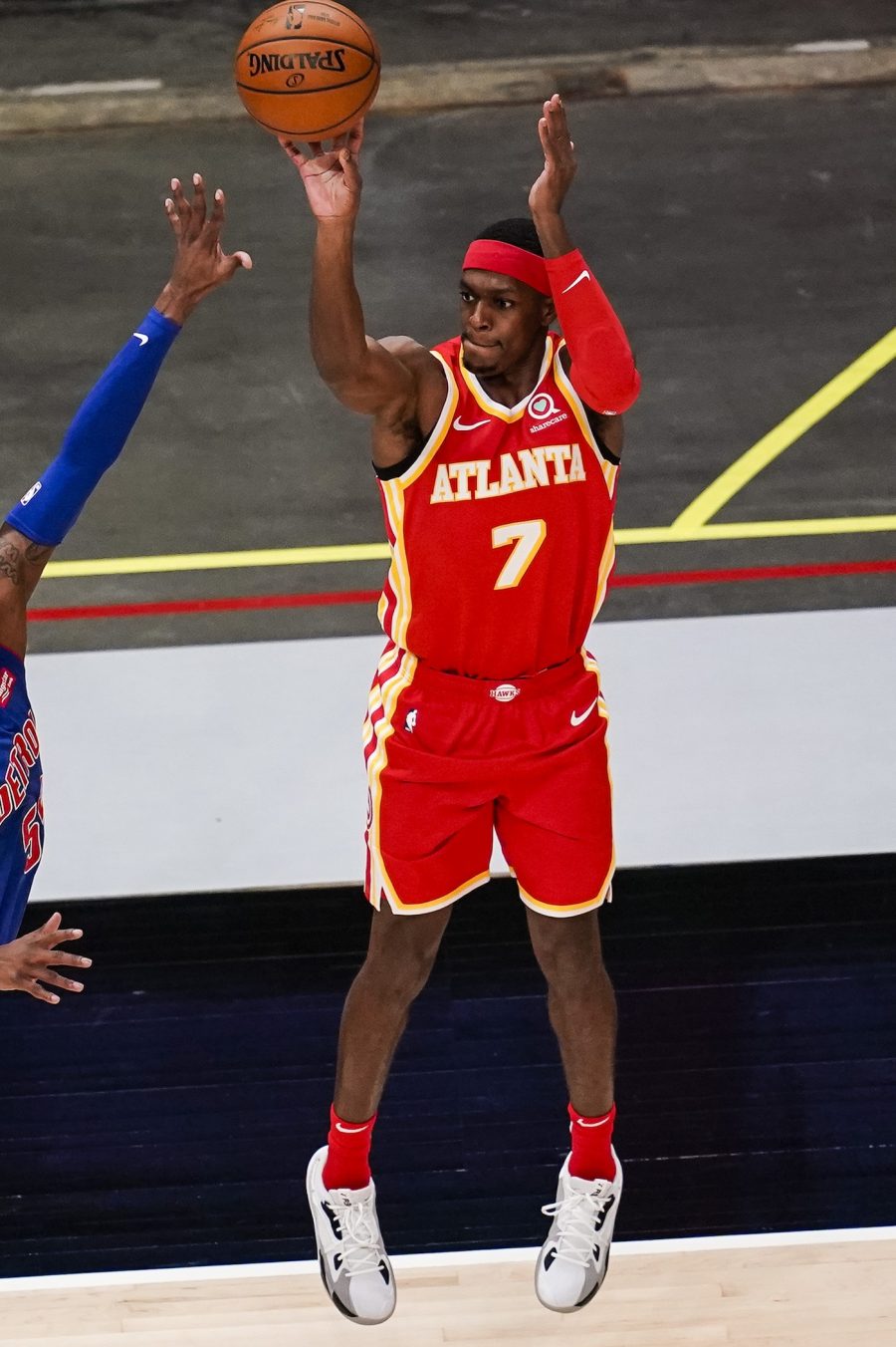 Clippers, Hawks Swap Rajon Rondo, Lou Williams | Hoops Rumors