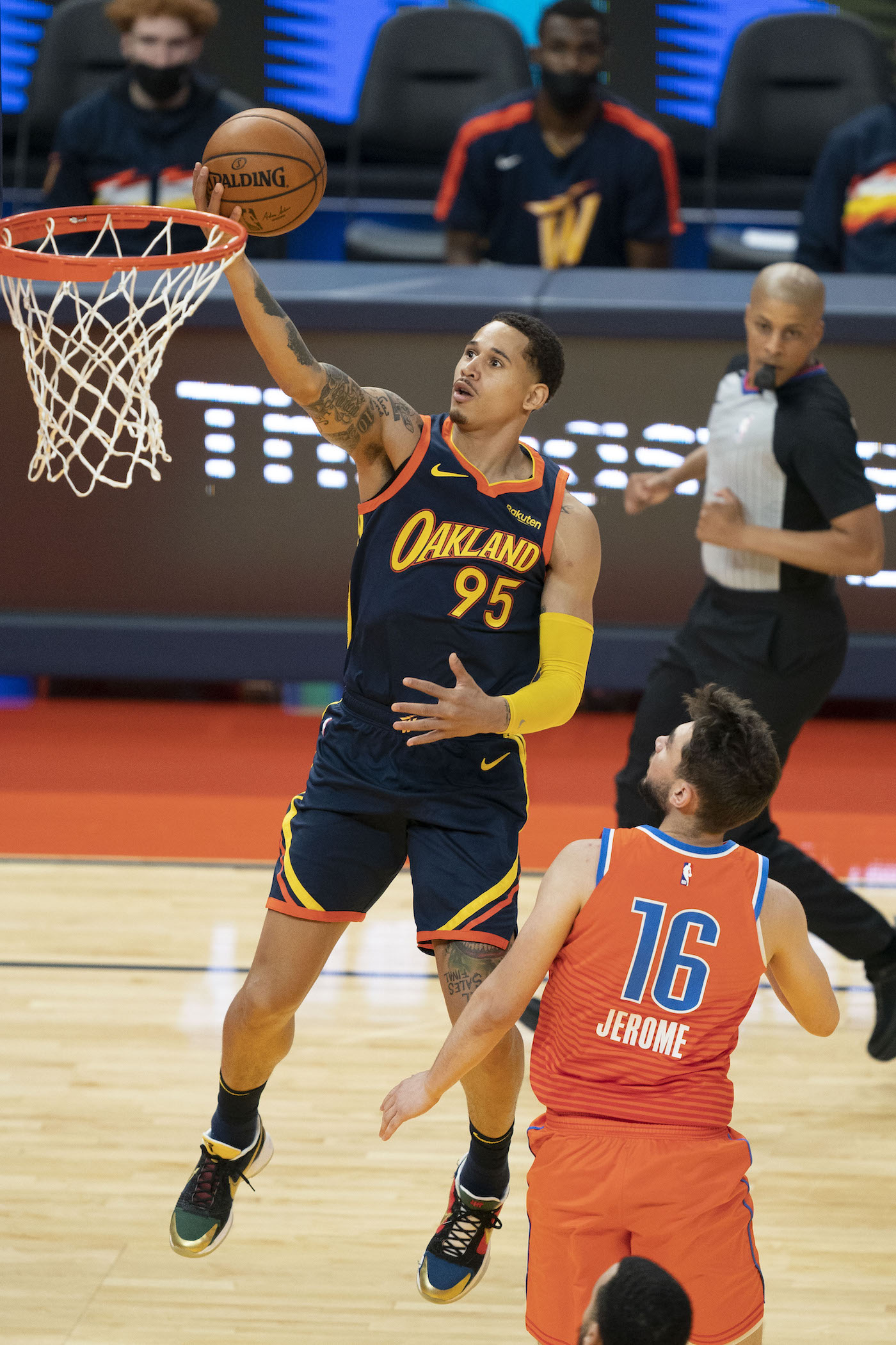 Warriors Promote Toscano-Anderson To 15-Man Roster, Sign Bell To Two-Way Deal | Hoops Rumors