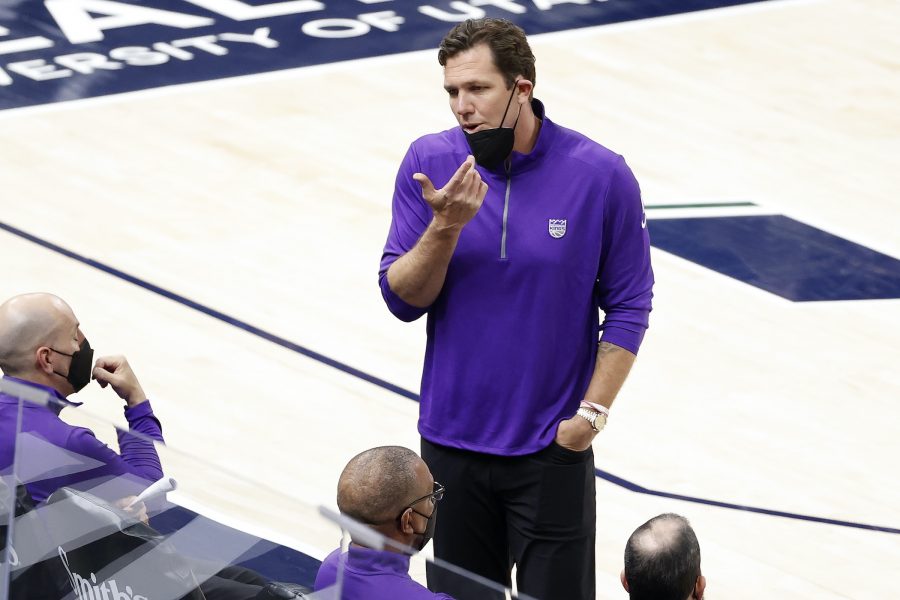 Kings Notes: Walton, McNair, Finch, Fox | Hoops Rumors