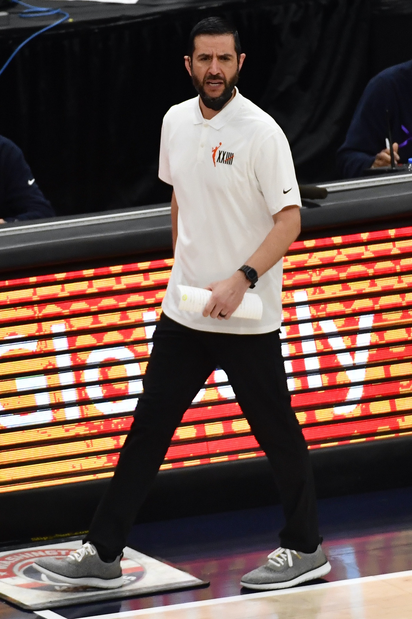 Hornets Sign James Borrego To Contract Extension | Hoops Rumors
