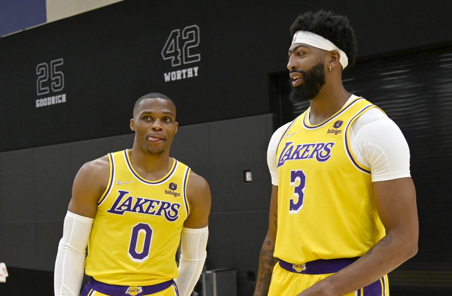 Lakers Notes: Davis, Thomas, Westbrook, Ariza | Hoops Rumors