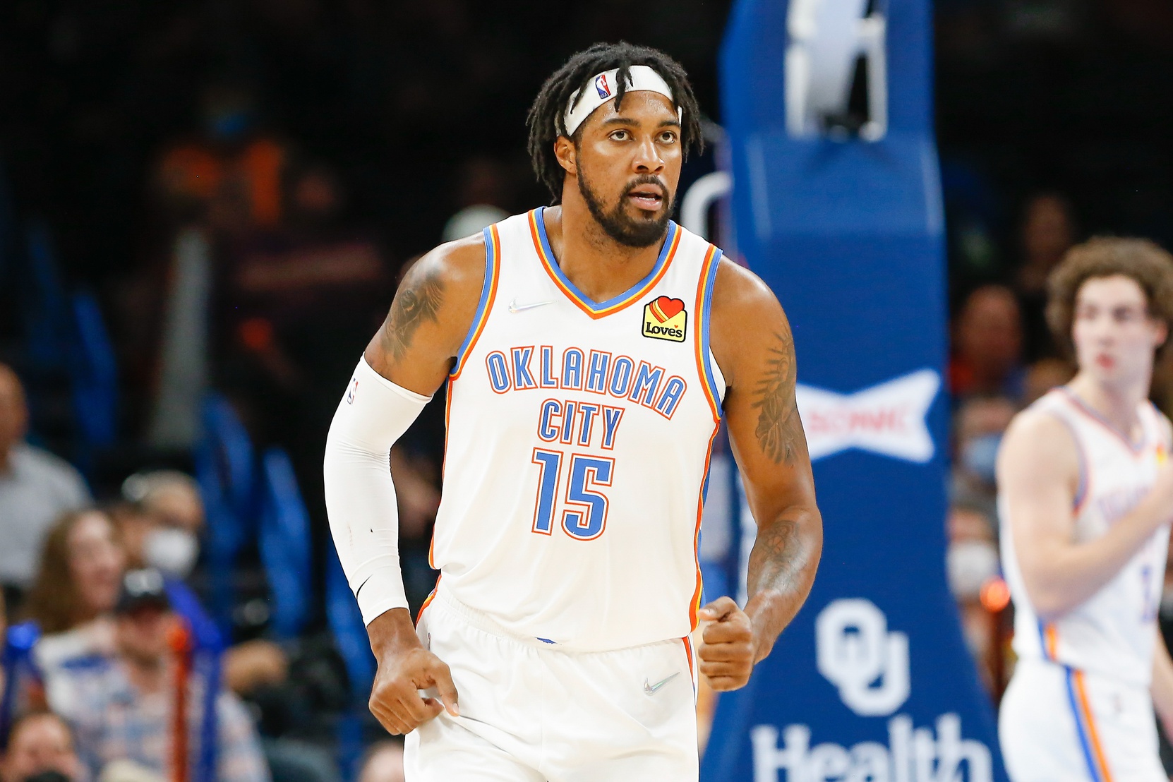 Thunder's Derrick Favors Picks Up 2022/23 Player Option | Hoops Rumors