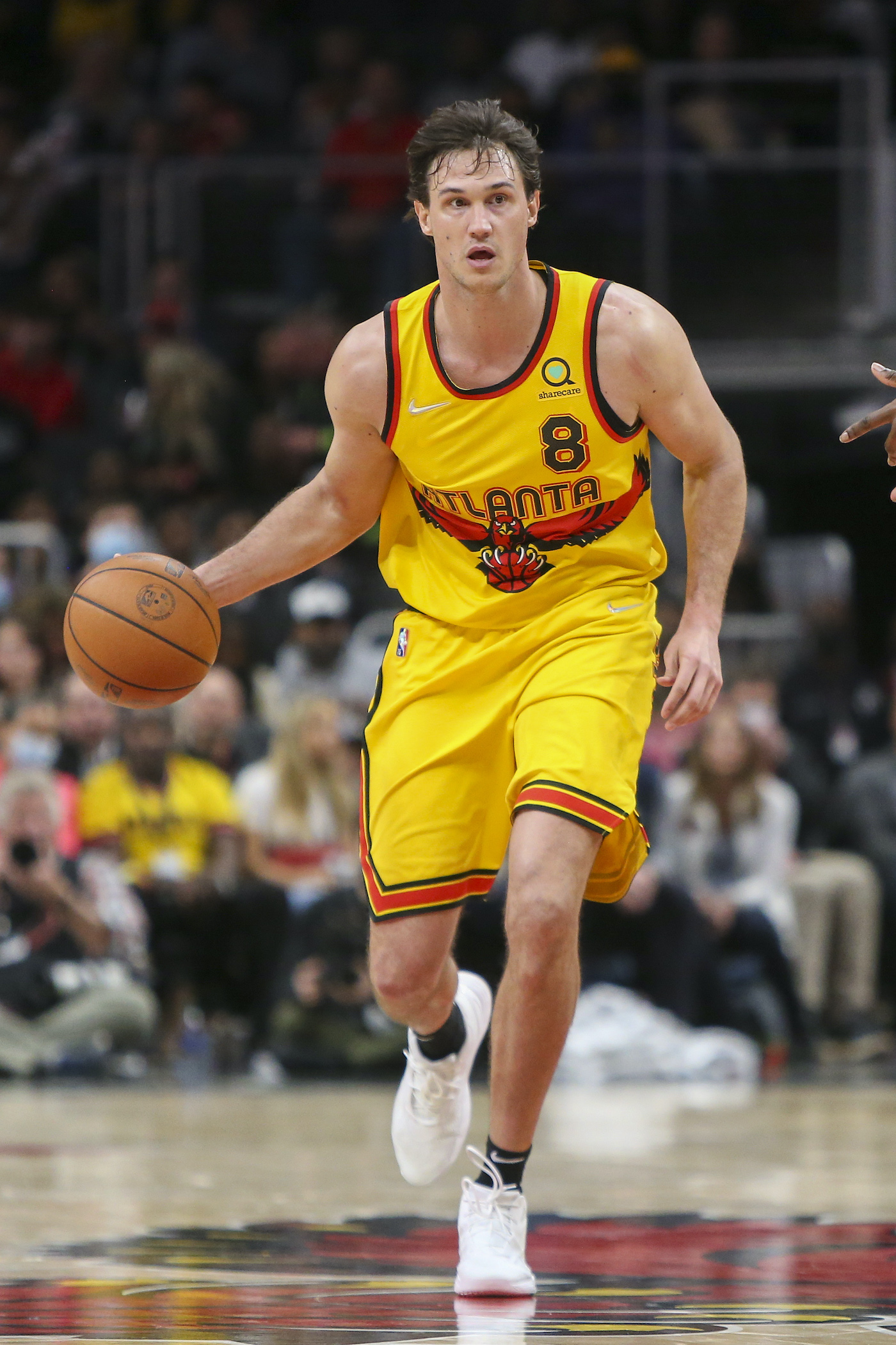 Danilo Gallinari Diagnosed With Torn Left ACL | Hoops Rumors