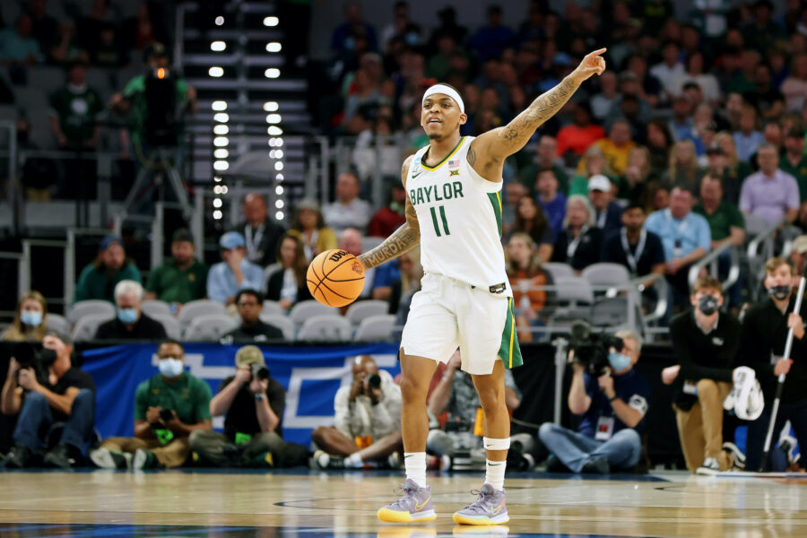 Knicks Sign James Akinjo To Exhibit 10 Deal | Hoops Rumors