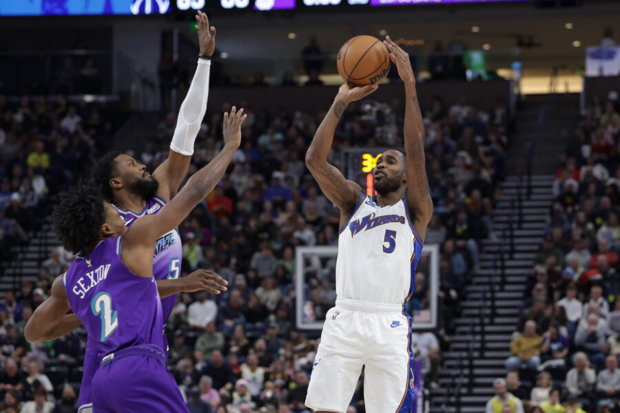 Sixers Notes: Barton, Dedmon, Embiid, McClung | Hoops Rumors