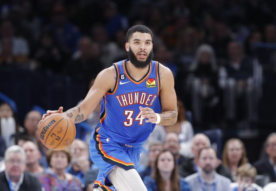 Kenrich Williams Undergoes Wrist Surgery, Out For Season | Hoops Rumors