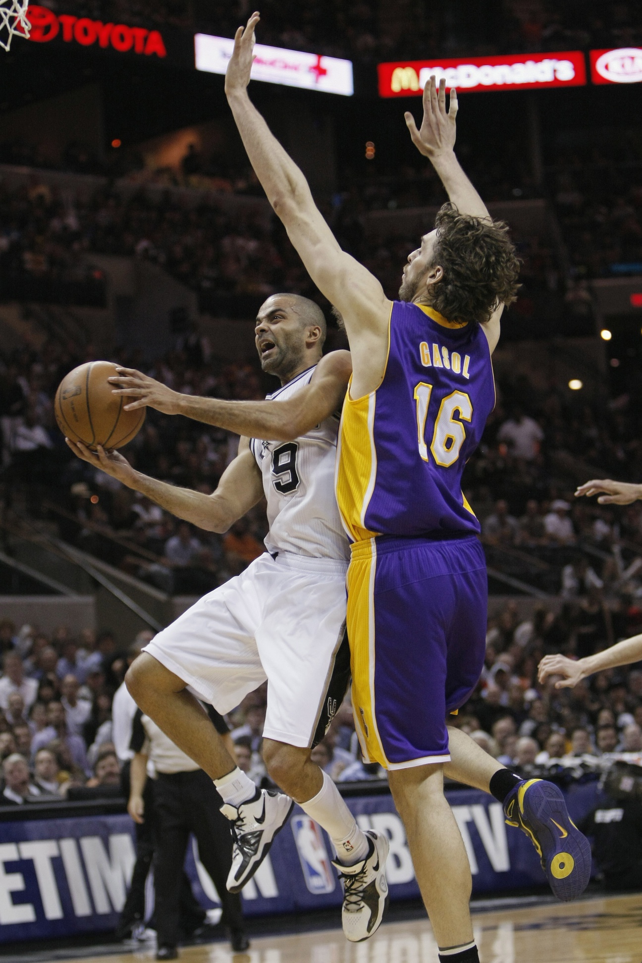 Tony Parker Rumors | Hoops Rumors