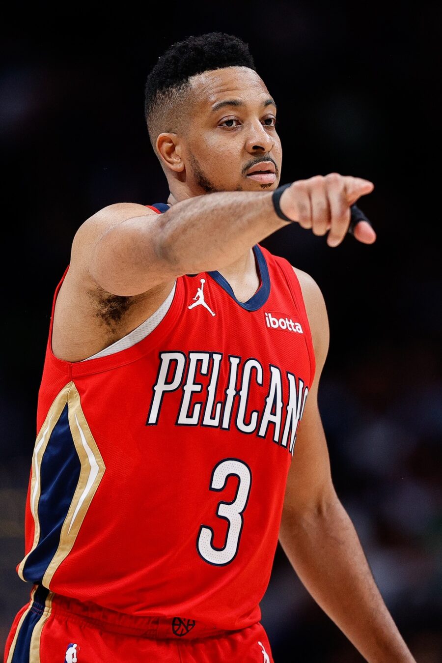 CJ McCollum Had Thumb Surgery, Won't Require Shoulder Surgery | Hoops ...