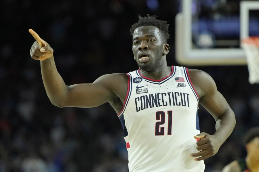 Bulls Sign Adama Sanogo To Two-Way Deal | Hoops Rumors