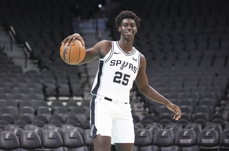 Spurs Sign Sidy Cissoko To Three-Year Deal | Hoops Rumors
