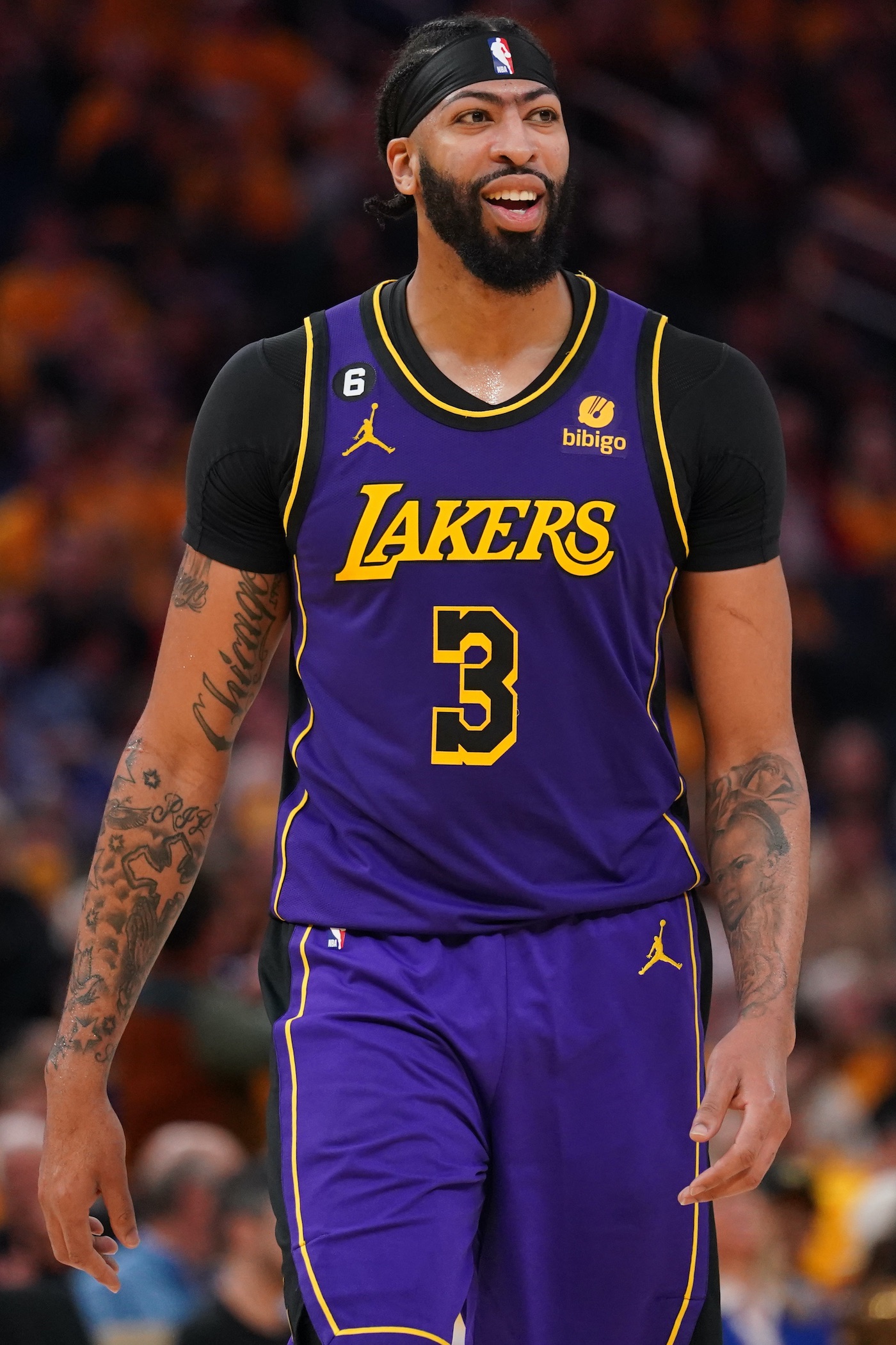 Anthony Davis Signs Three-Year Extension With Lakers | Hoops Rumors