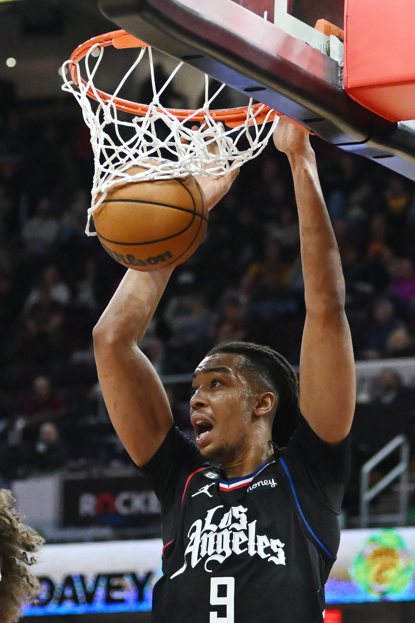 Moses Brown Rumors | Hoops Rumors