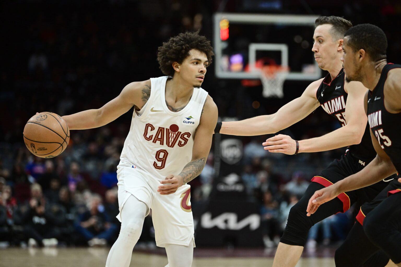 Cavs Sign Craig Porter Jr. To Four-Year Contract | Hoops Rumors