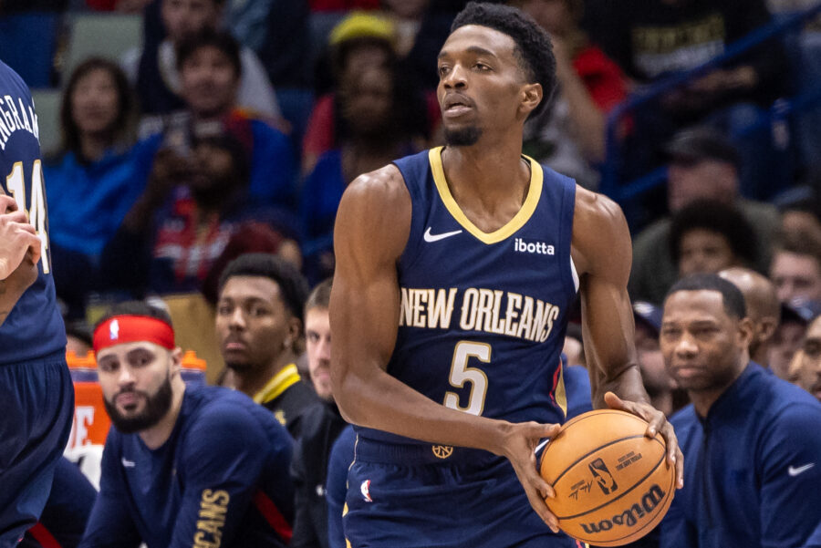 Southwest Notes: Jones, Pelicans, Thompson, Whitmore, Wemby | Hoops Rumors