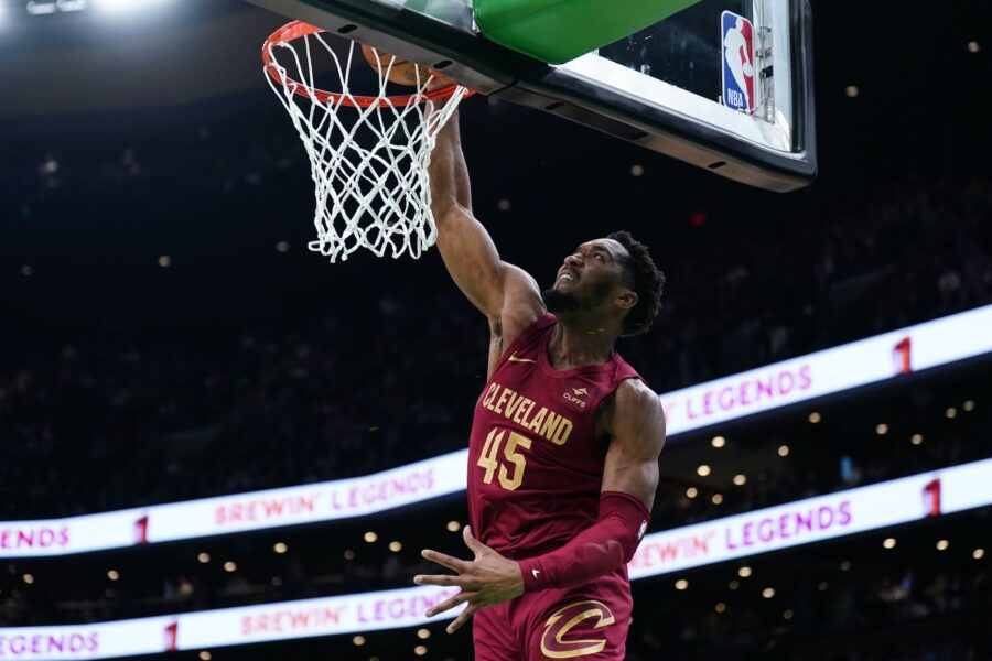 Stein's Latest: Mitchell, Allen, Cavs, Heat, Knicks | Hoops Rumors