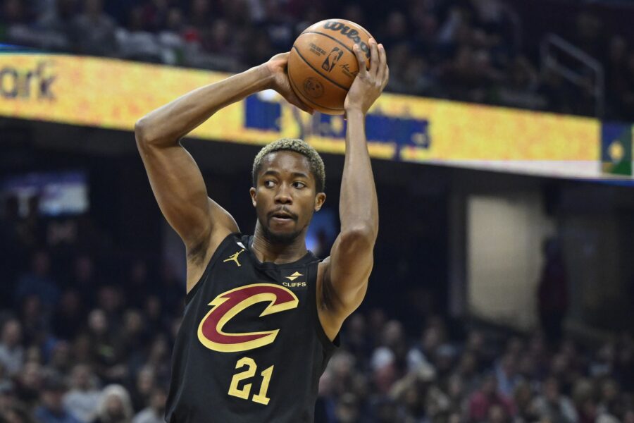 Spurs Sign Mamadi Diakite To Two-Way Deal | Hoops Rumors