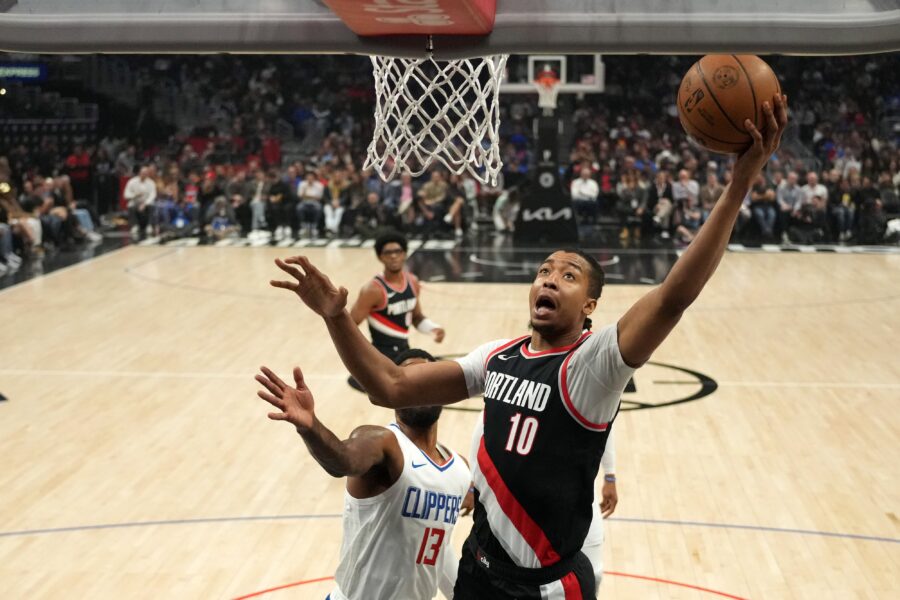 Knicks Sign, Waive Moses Brown | Hoops Rumors