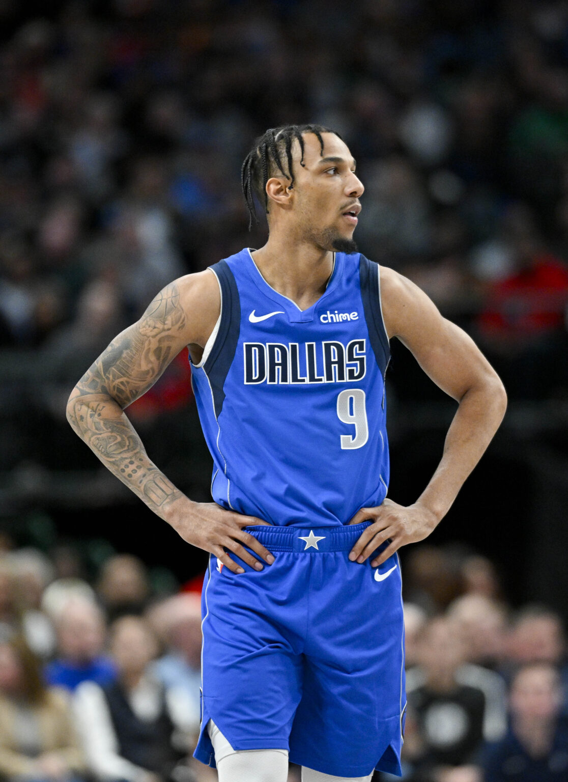 Mavericks' A.J. Lawson Promoted To Standard Roster | Hoops Rumors
