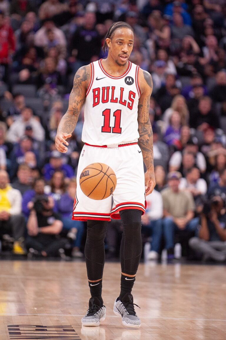 DeMar DeRozan Reiterates Desire To Stay With Bulls | Hoops Rumors