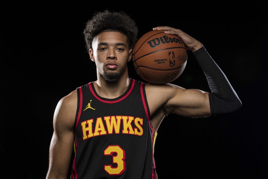 Hawks Re-Sign Seth Lundy On Two-Way Deal | Hoops Rumors
