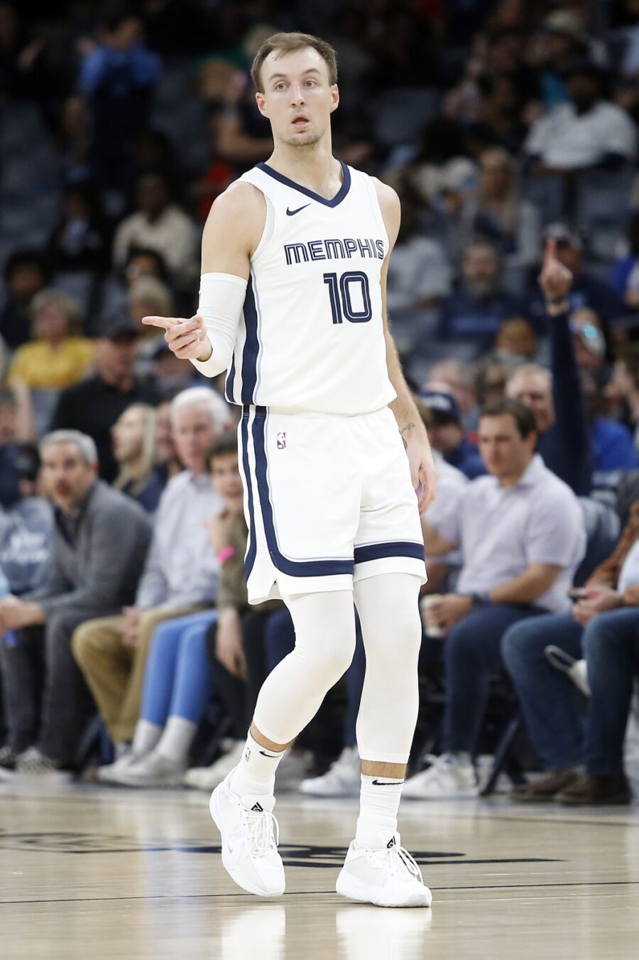 Luke Kennard Rumors | Hoops Rumors