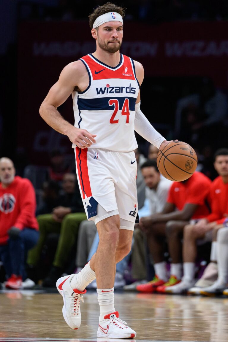 Wizards Sign Corey Kispert To Four-Year Extension | Hoops Rumors