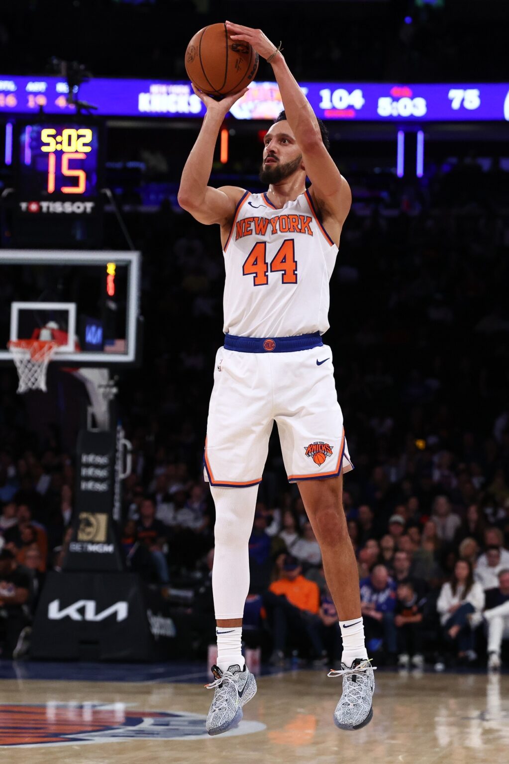 Knicks Add Landry Shamet, Waive Matt Ryan | Hoops Rumors
