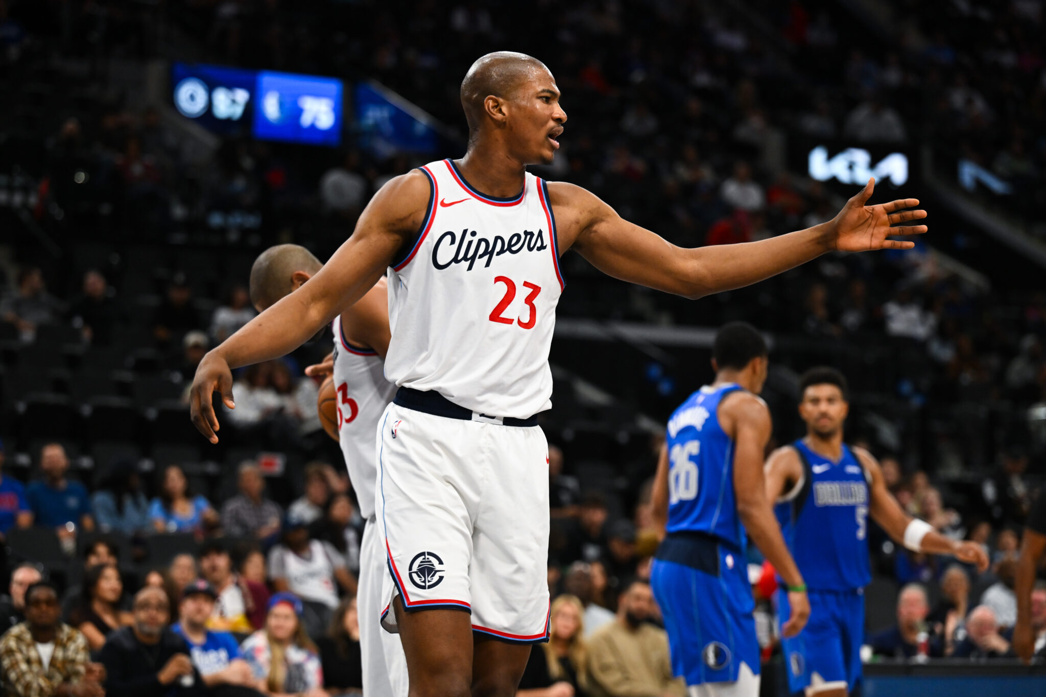 Clippers Convert Kai Jones To Two-Way Contract | Hoops Rumors