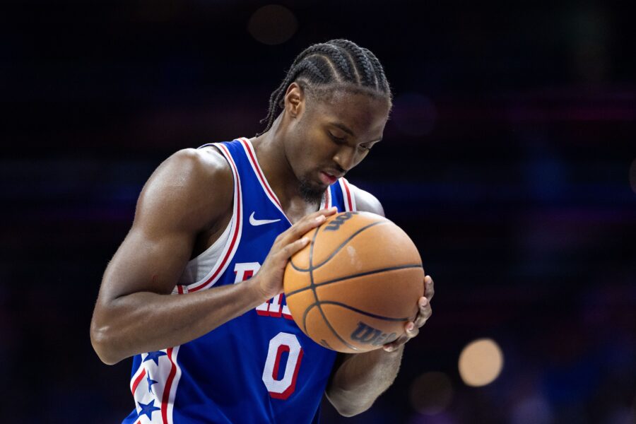 Tyrese Maxey Expected To Miss Two Weeks With Hamstring Issue | Hoops Rumors