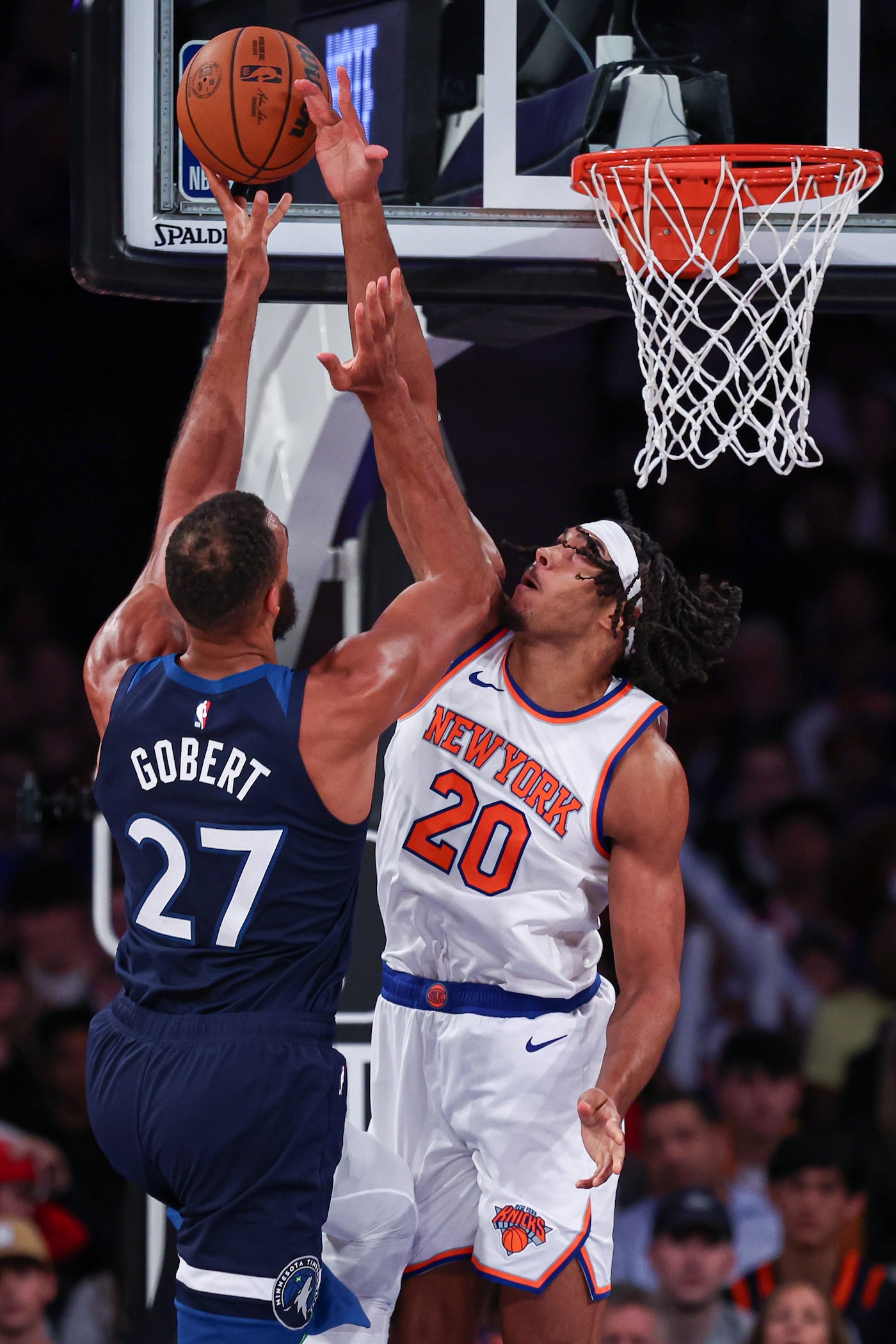 Knicks To Trade Jericho Sims To Bucks For Delon Wright | Hoops Rumors