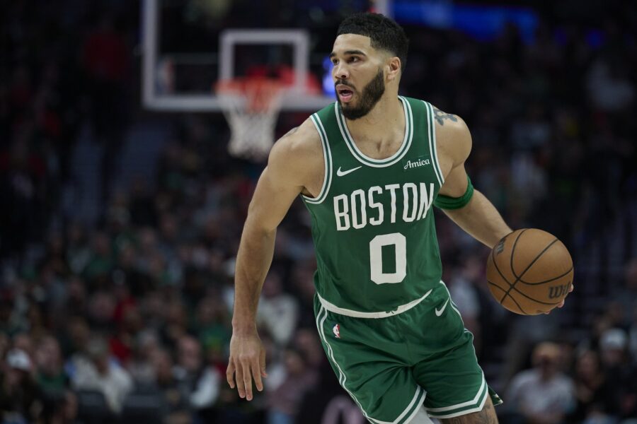 Jayson Tatum Appears To Have Avoided Significant Ankle Injury | Hoops Rumors