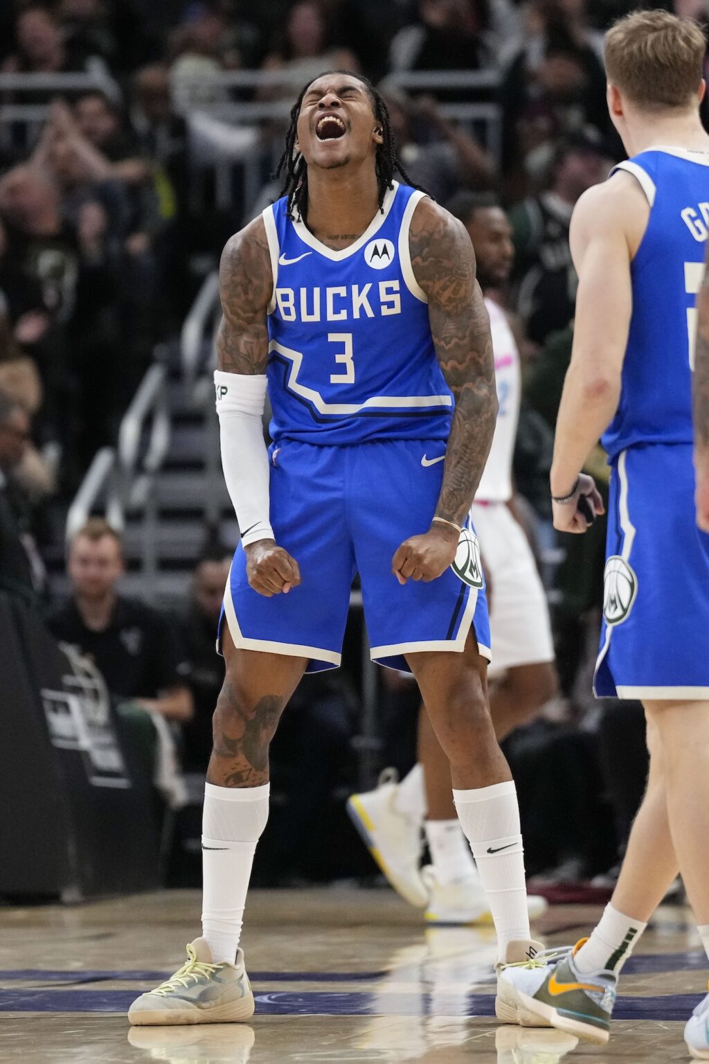 Bucks Re-Sign Kevin Porter Jr. To Two-Year Deal | Hoops Rumors