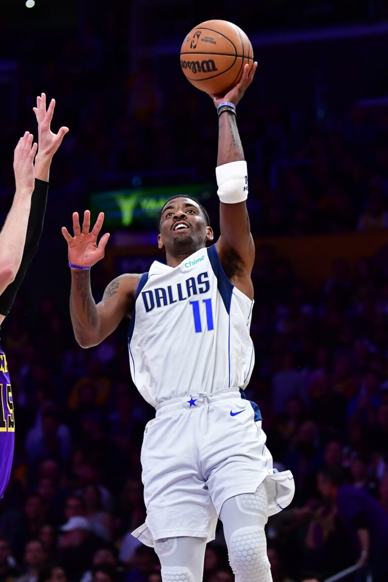 Kyrie Irving Diagnosed With Season-Ending ACL Tear | Hoops Rumors