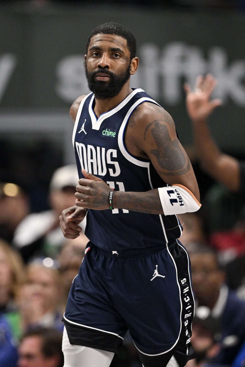 Kyrie Irving Declines Option, Re-Signs With Mavs On Three-Year Deal | Hoops Rumors