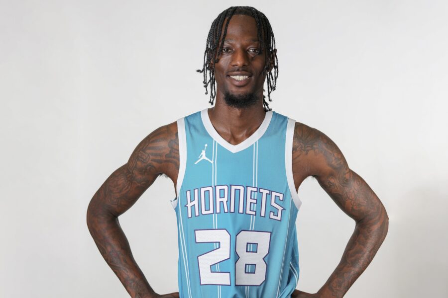 Hornets Sign Marcus Garrett To 10-Day Contract | Hoops Rumors
