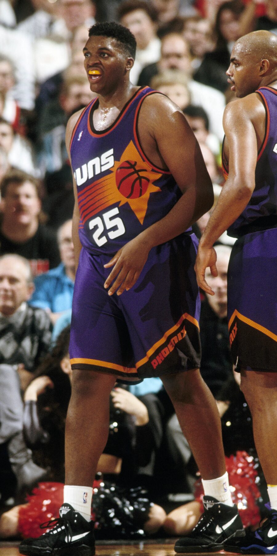 Former NBA Center Oliver Miller Dies At 54 | Hoops Rumors