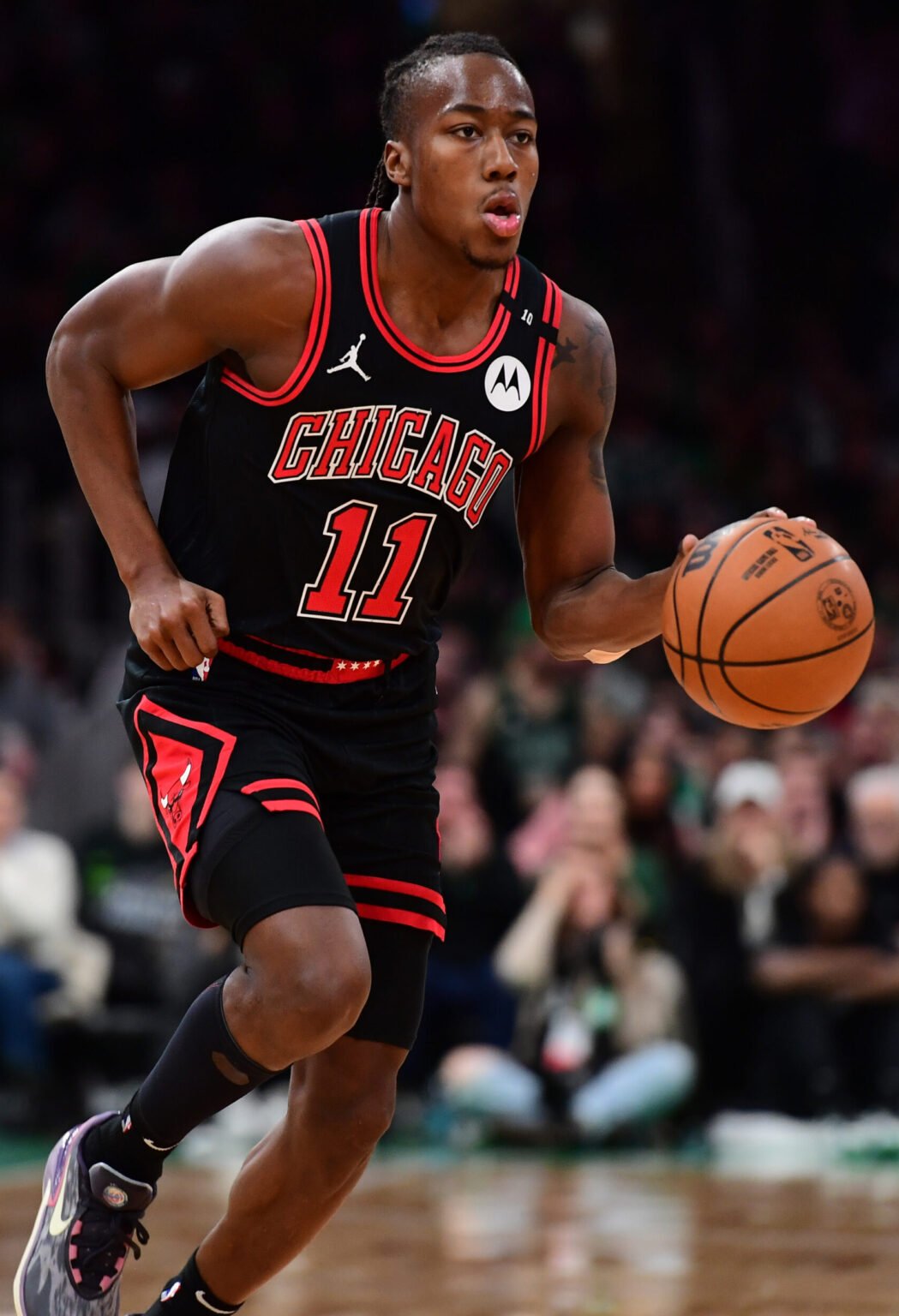 Ayo Dosunmu To Have Season-Ending Shoulder Surgery | Hoops Rumors