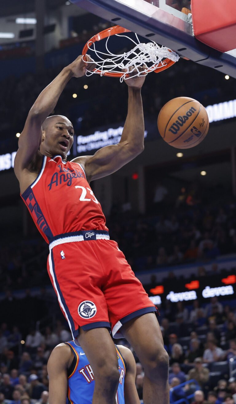 Kai Jones Signs Two-Way Contract With Mavericks | Hoops Rumors