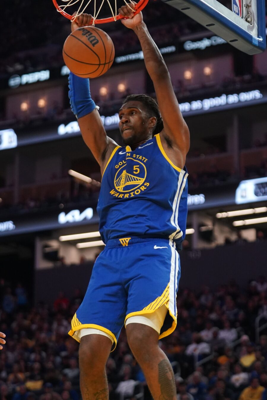 Kevon Looney Signs With Pelicans On Two-Year Deal | Hoops Rumors